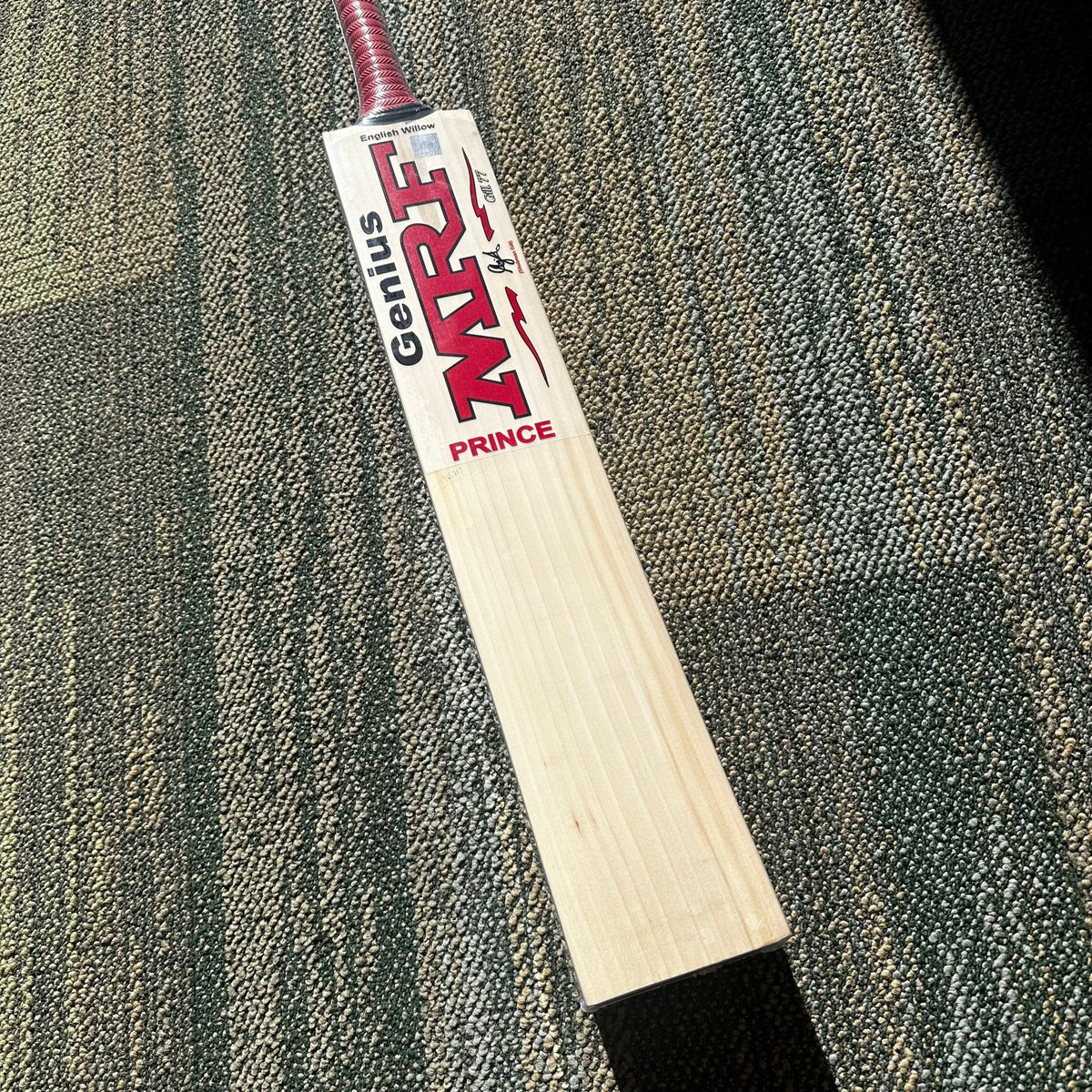 MRF Genius Prince Players Grade Cricket Bat - 2025 edition - Cricket ...